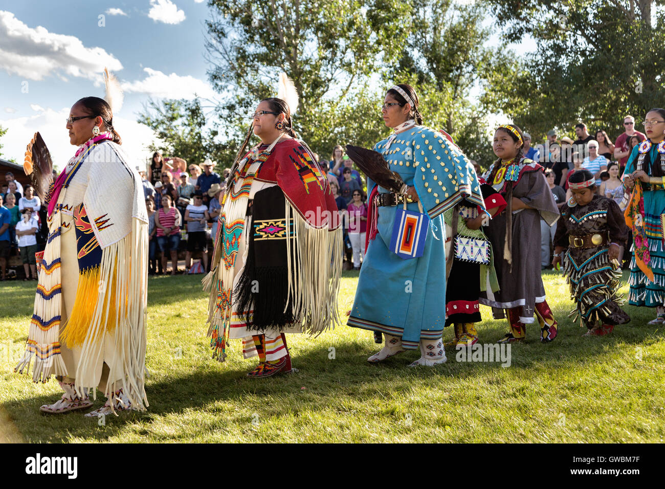 Arapahoe women indian reservation hi-res stock photography and images ...