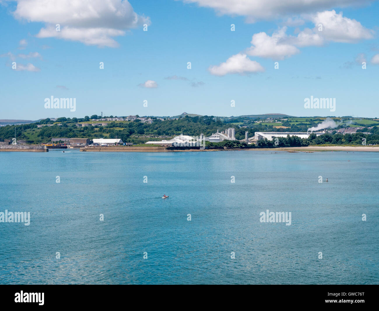 Par Sands beach and harbour on the south coast of Cornwall, south west ...