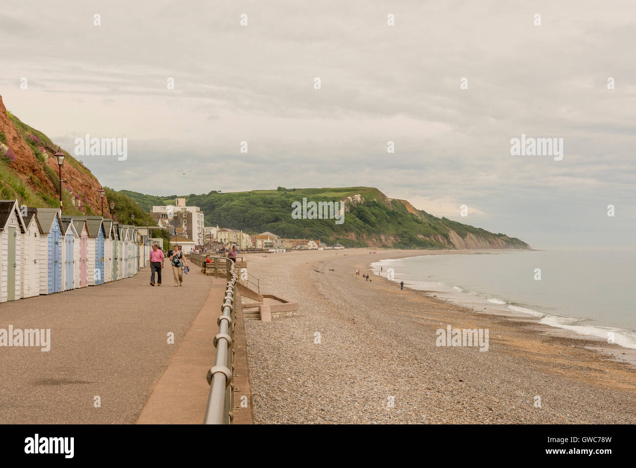 Shingle beach railing hi-res stock photography and images - Alamy