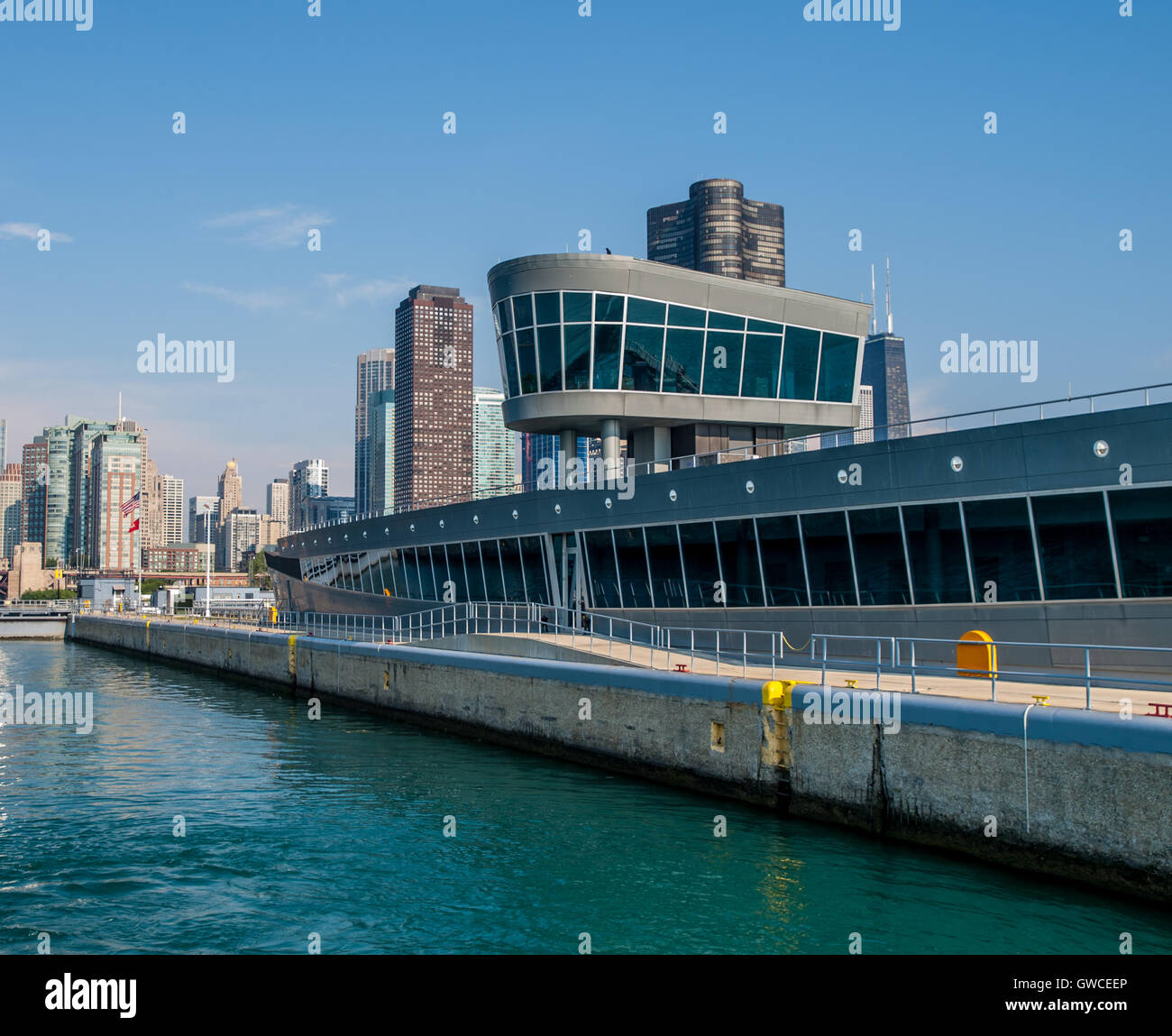 Nuveen building hi-res stock photography and images - Alamy