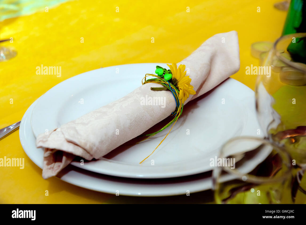 Table setting view Stock Photo - Alamy