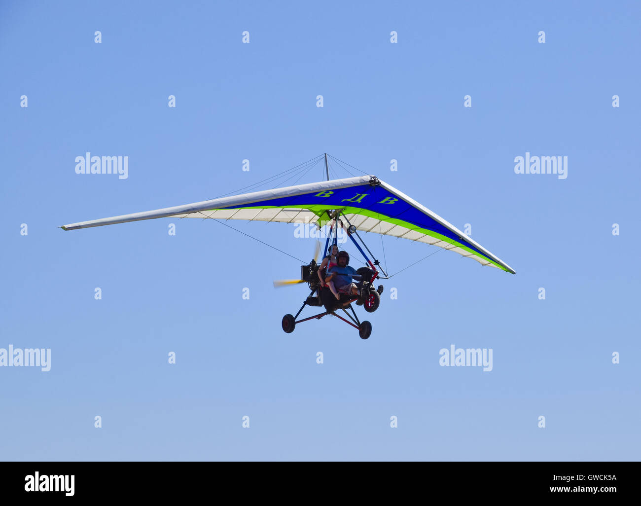 Pilot flying ultralight trike hi-res stock photography and images - Alamy