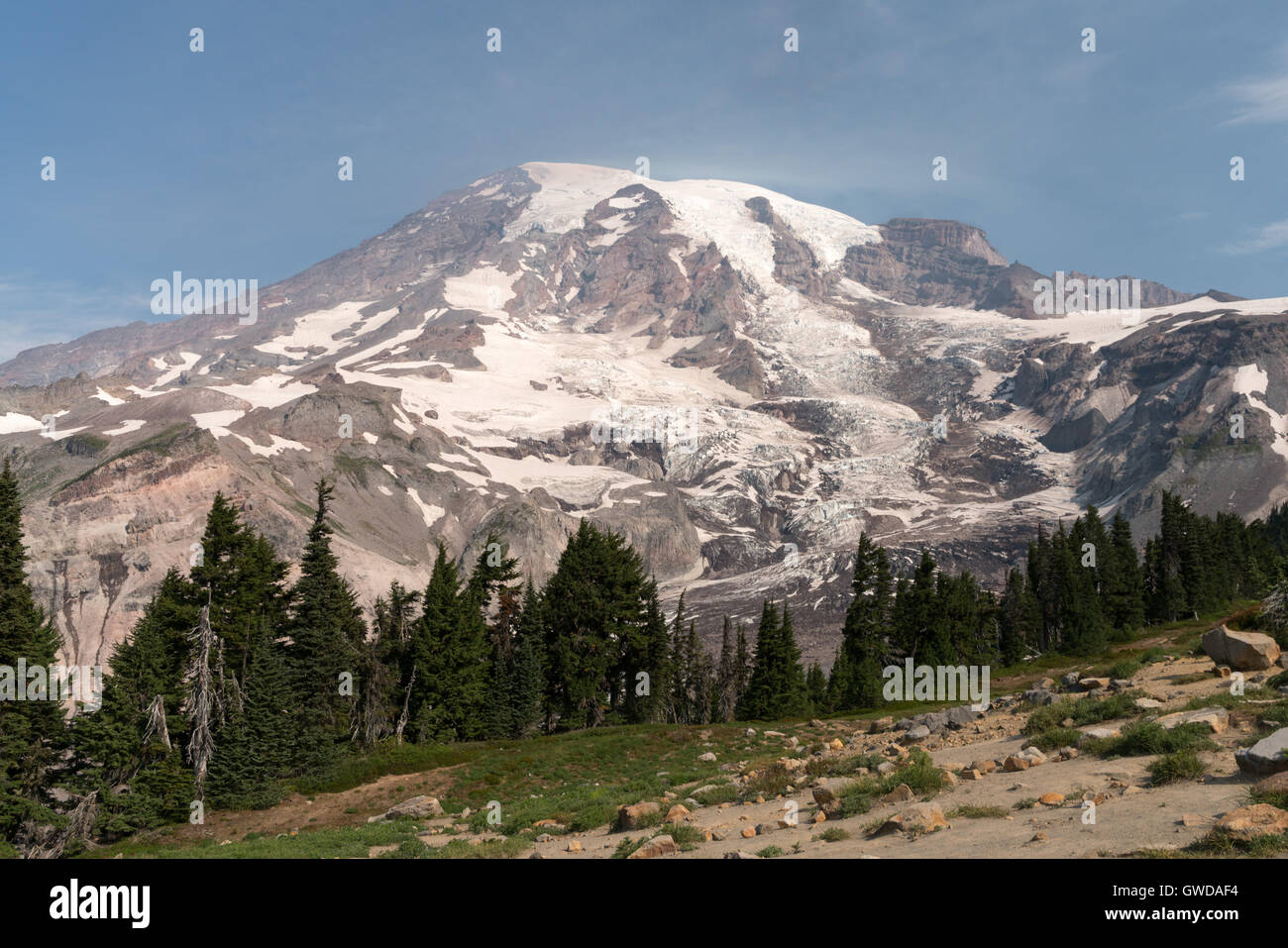 Mount rainier peak hi-res stock photography and images - Alamy