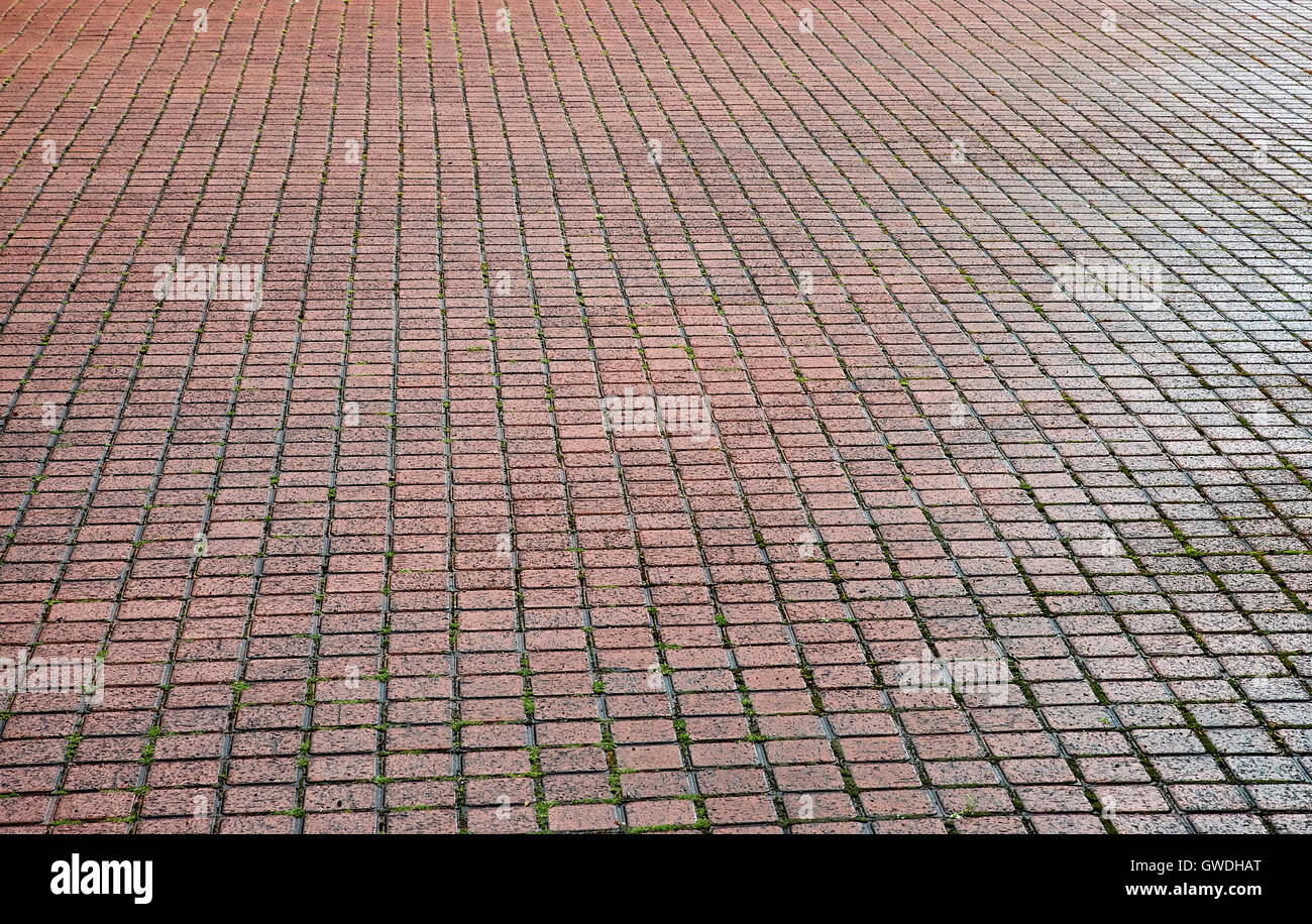 Red block paving hi-res stock photography and images - Alamy