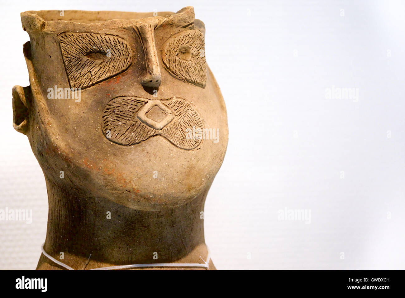 Jomon pottery figure hi-res stock photography and images - Alamy