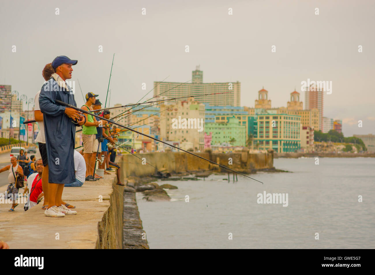 Silhouette el malecon havana hi-res stock photography and images - Alamy