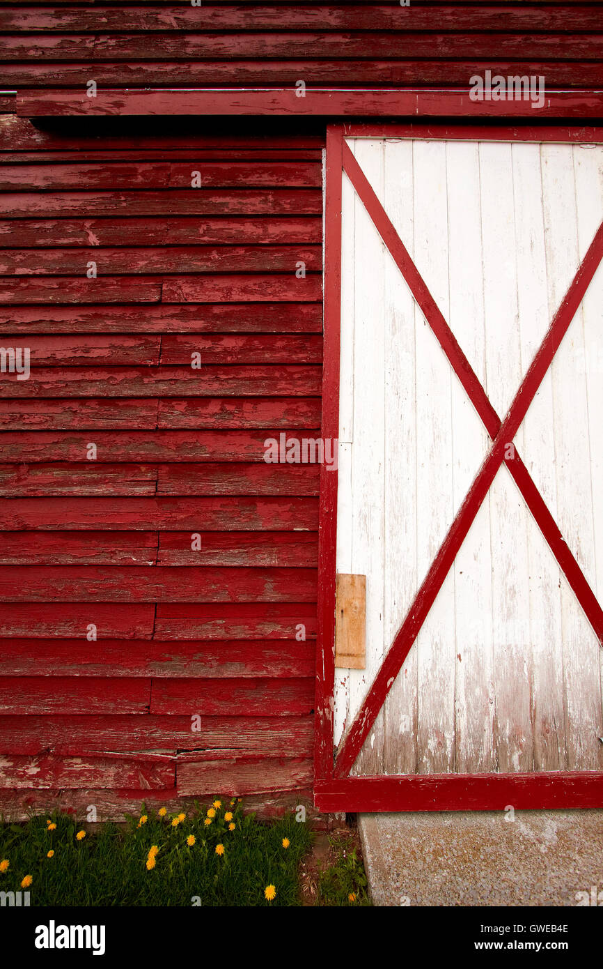 View of an old barn in a countryside Stock Photo - Alamy