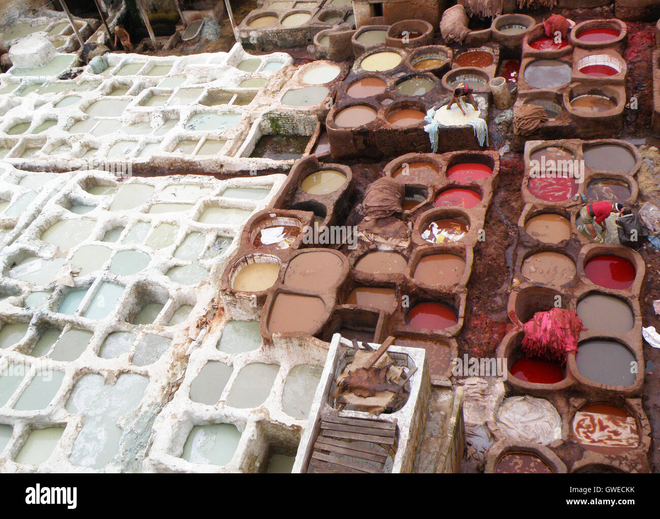 Dye pits hi-res stock photography and images - Alamy