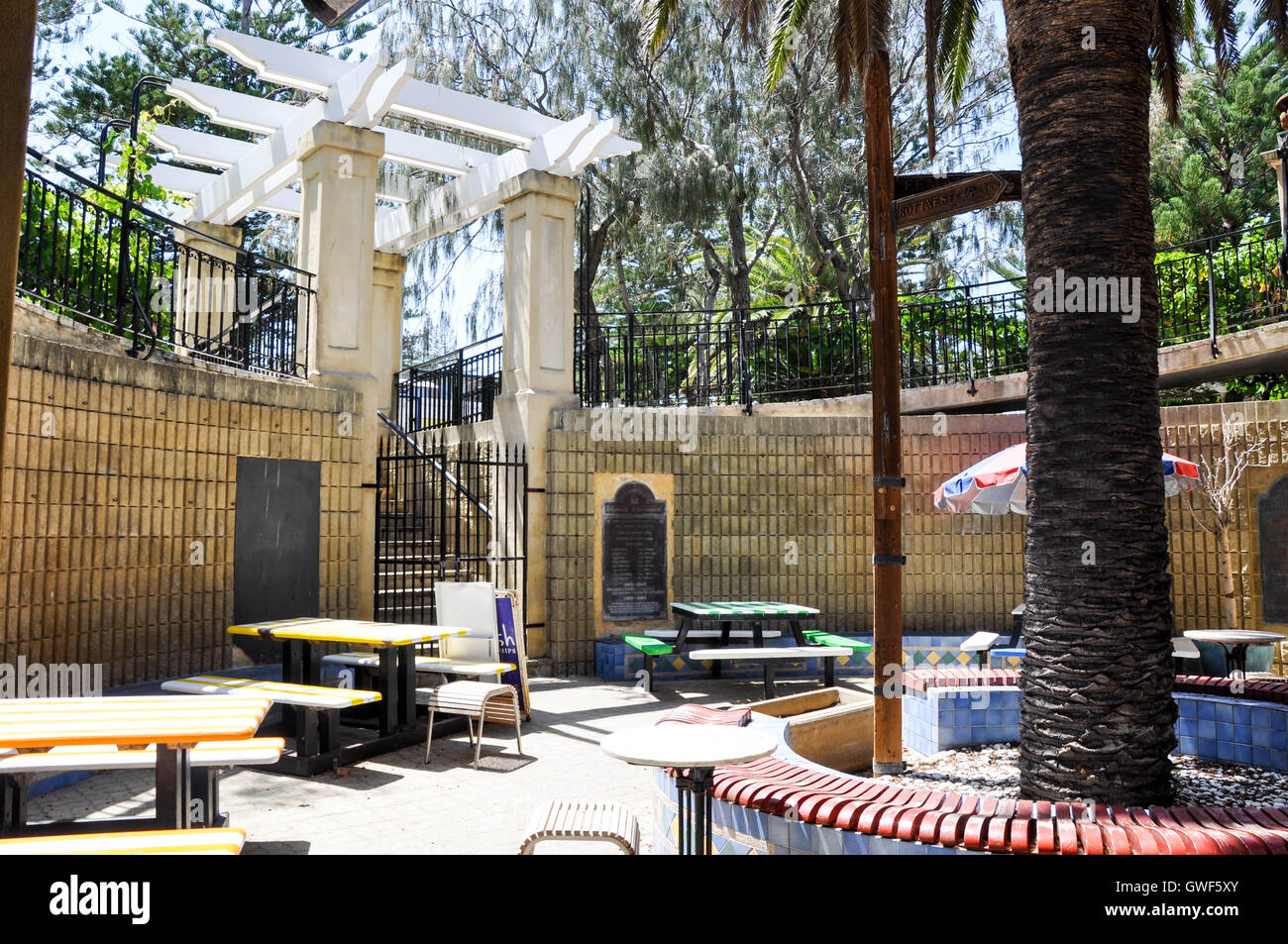 Indiana tea house cottesloe beach hi-res stock photography and images ...