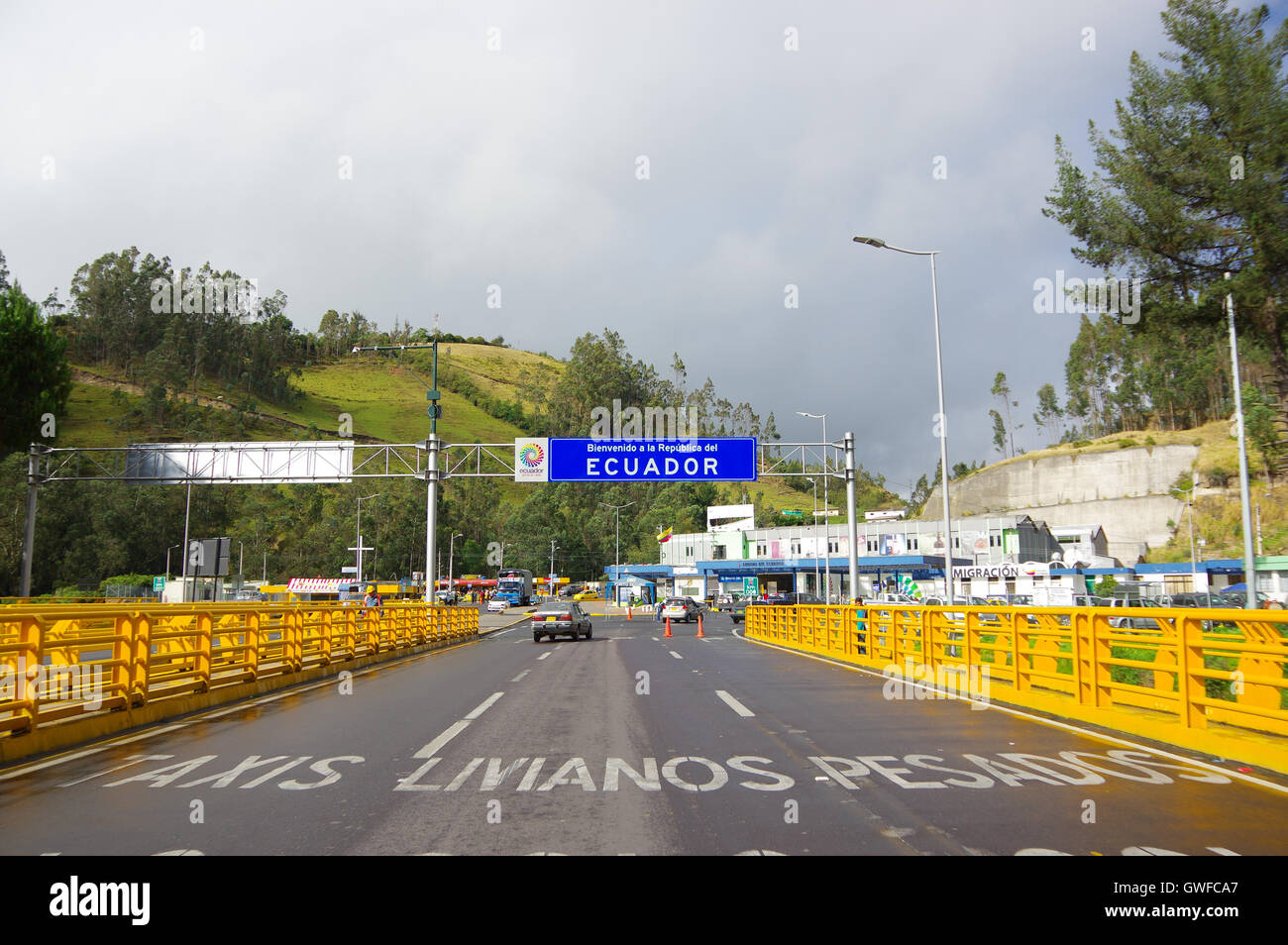 IPIALES, COLOMBIA - JULY 4, 2016: checkpoint in the borderline between ...