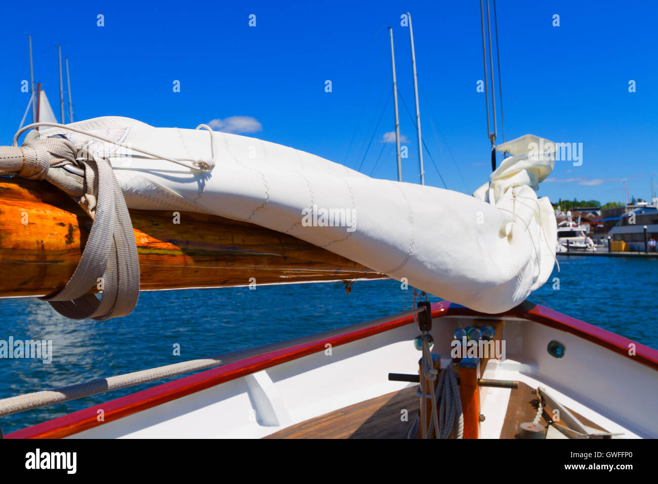 Views of the mast, sails and rigging on the private sail yacht Stock ...
