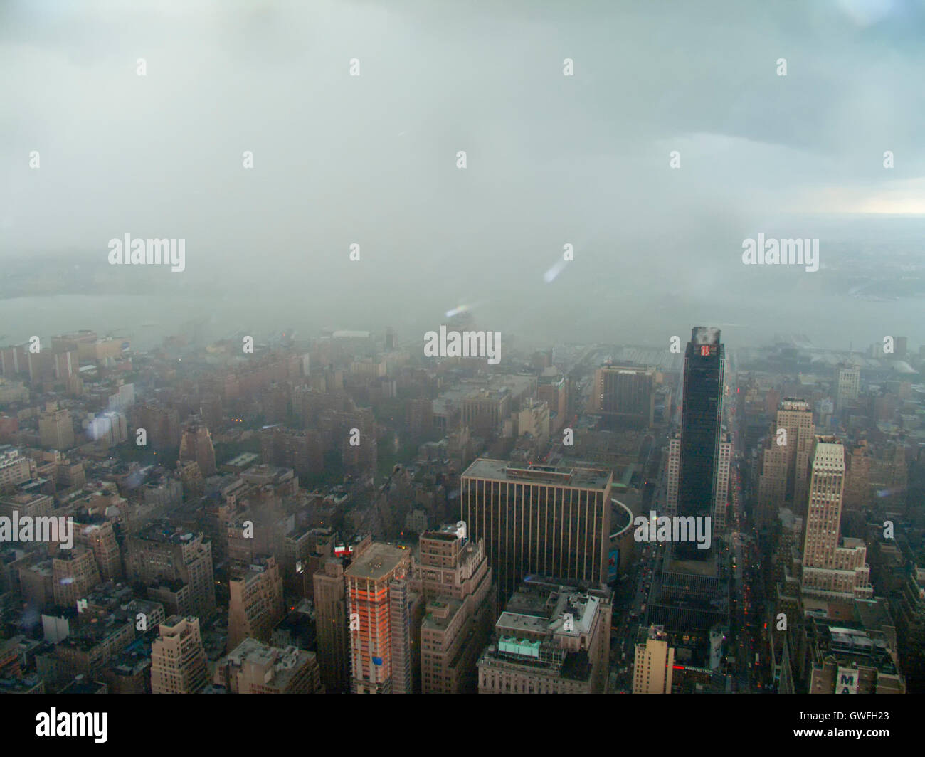 New york city rain aerial hi-res stock photography and images - Alamy