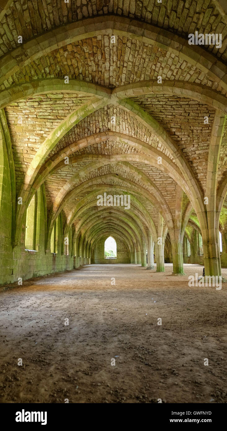 Medieval food storage hi-res stock photography and images - Alamy