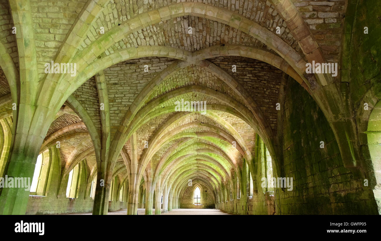 Medieval food storage hi-res stock photography and images - Alamy
