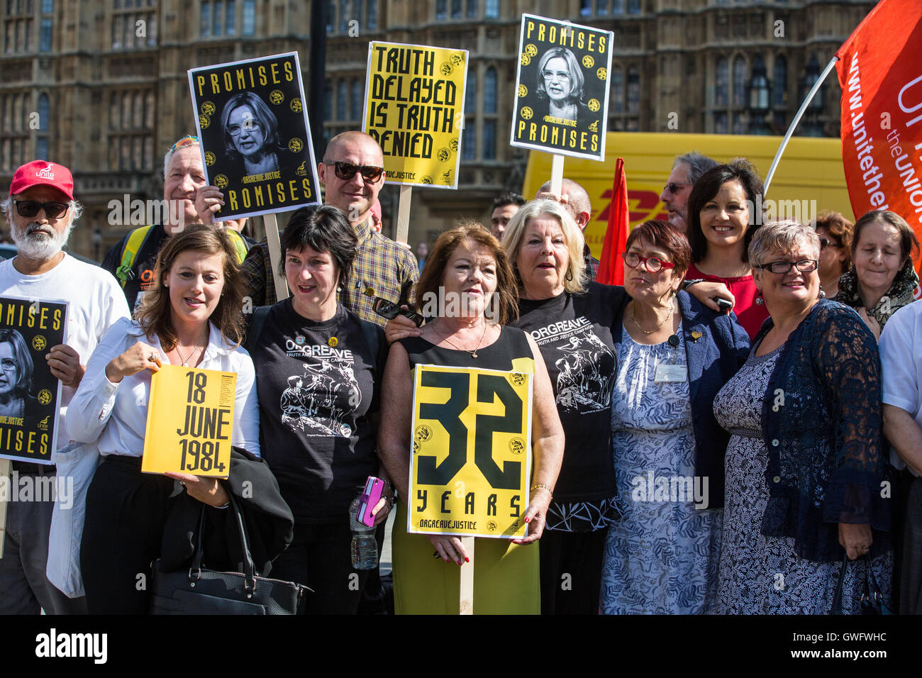 Justice campaign otjc outside houses parliament hi-res stock ...