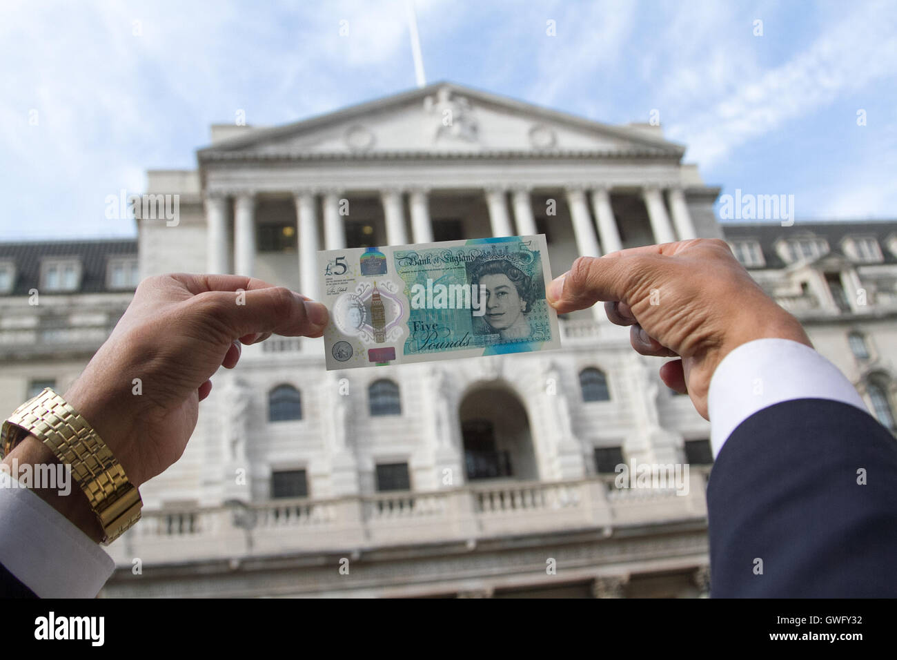 London UK. 13th September 2016. The new polymer five pound note with ...