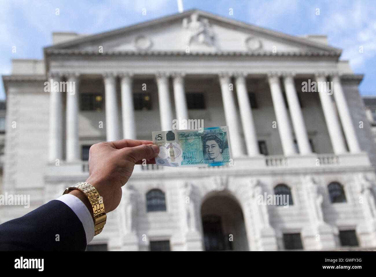 London UK. 13th September 2016. The new polymer five pound note with ...