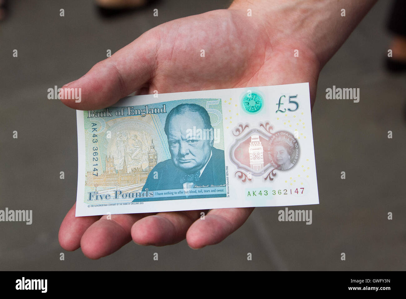 London UK. 13th September 2016. The new polymer five pound note with ...