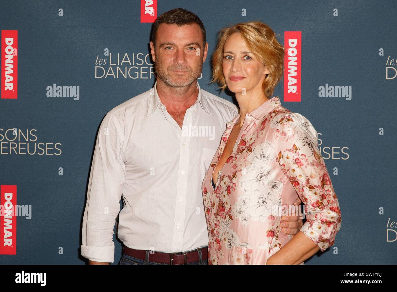New York, NY, USA. 13th Sep, 2016. Liev Schreiber, Janet McTeer inside ...