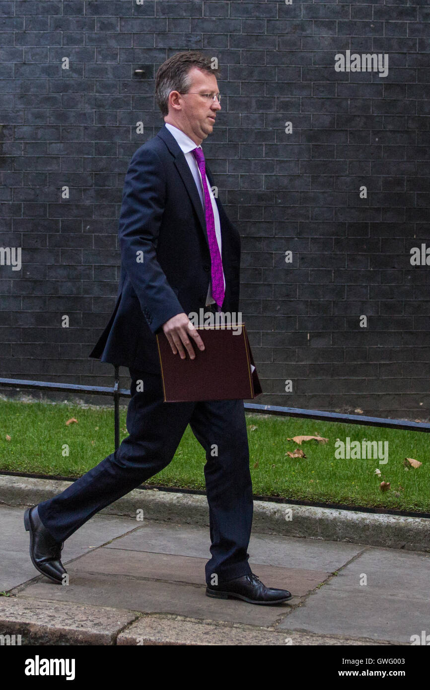 Jeremy wright qc mp hi-res stock photography and images - Alamy