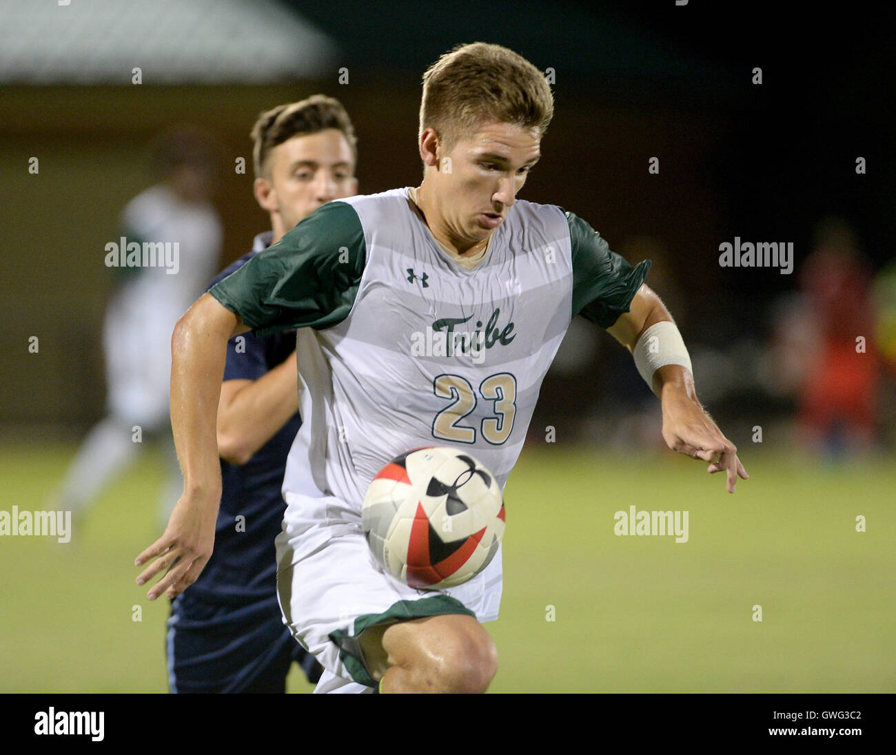 Williamsburg, VA, USA. 13th Sep, 2016. 20160913 - William and Mary ...