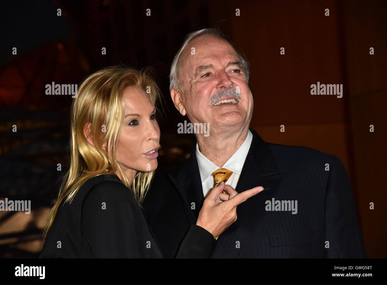 Berlin, Deutschland. 06th Sep, 2016. John Cleese and wife Jennifer/Rose ...