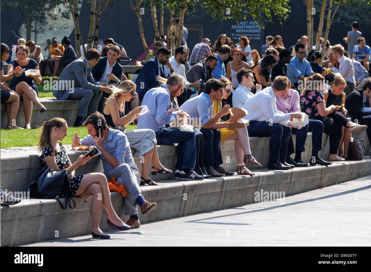 People enjoy warm weather next hi-res stock photography and images - Alamy