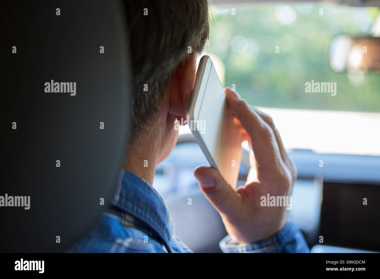 Man driving in car hi-res stock photography and images - Alamy