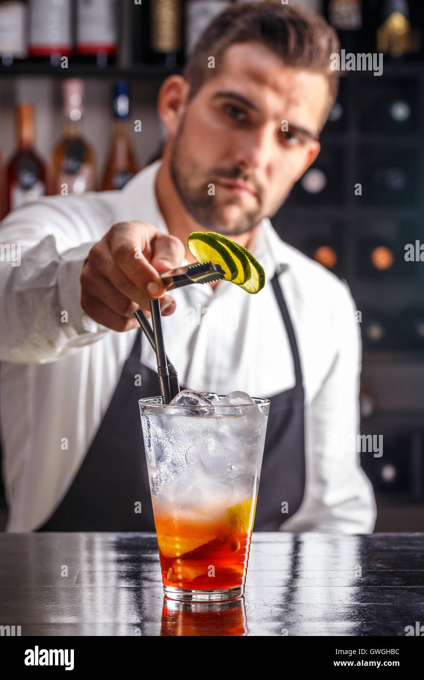 Barman hi-res stock photography and images - Alamy