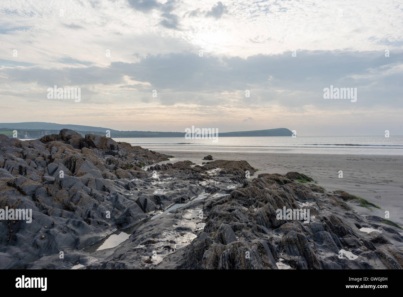 Newport sands hi-res stock photography and images - Alamy