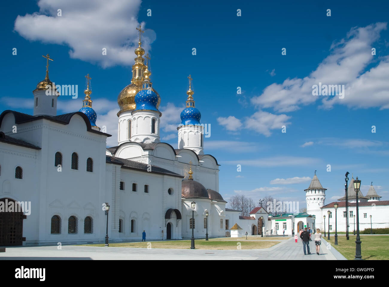 Kremlin roof hi-res stock photography and images - Alamy