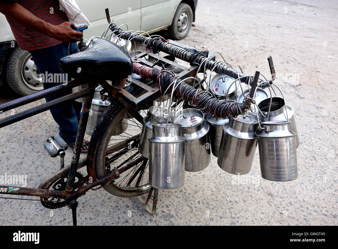 Indian milk delivery hi-res stock photography and images - Alamy