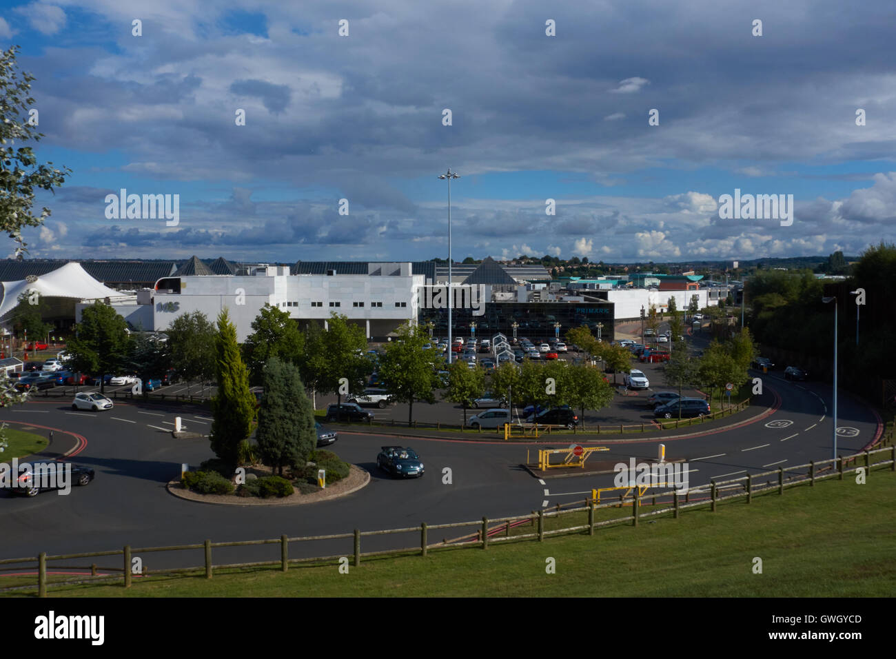 Merry hill shopping centre brierley hi-res stock photography and images ...