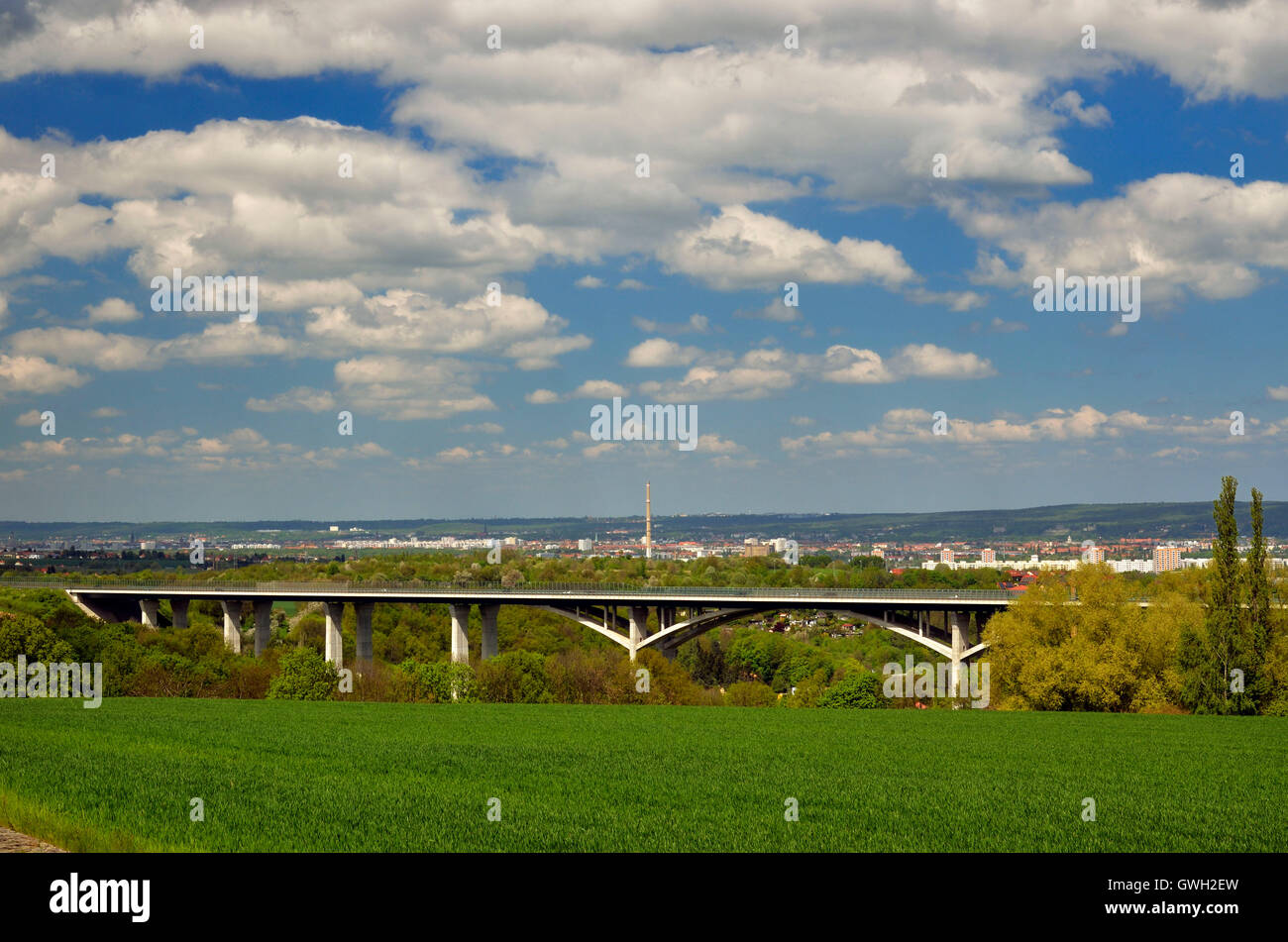 Autobahn A 17, Lockwitzgrundbruecker der A 17 bei Dresden Stock Photo ...
