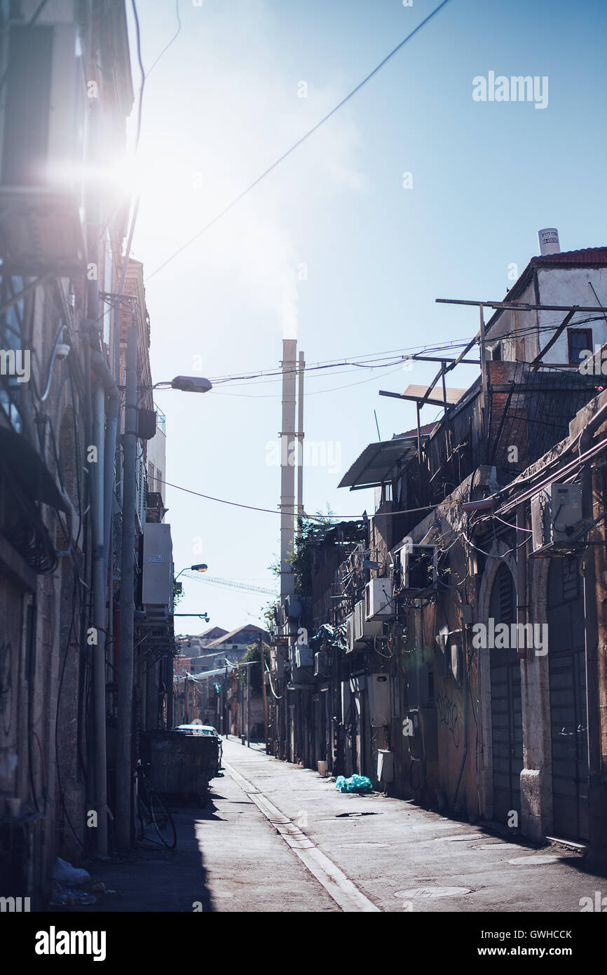 Urban fabric slum, narrow dirty Israel street Stock Photo - Alamy