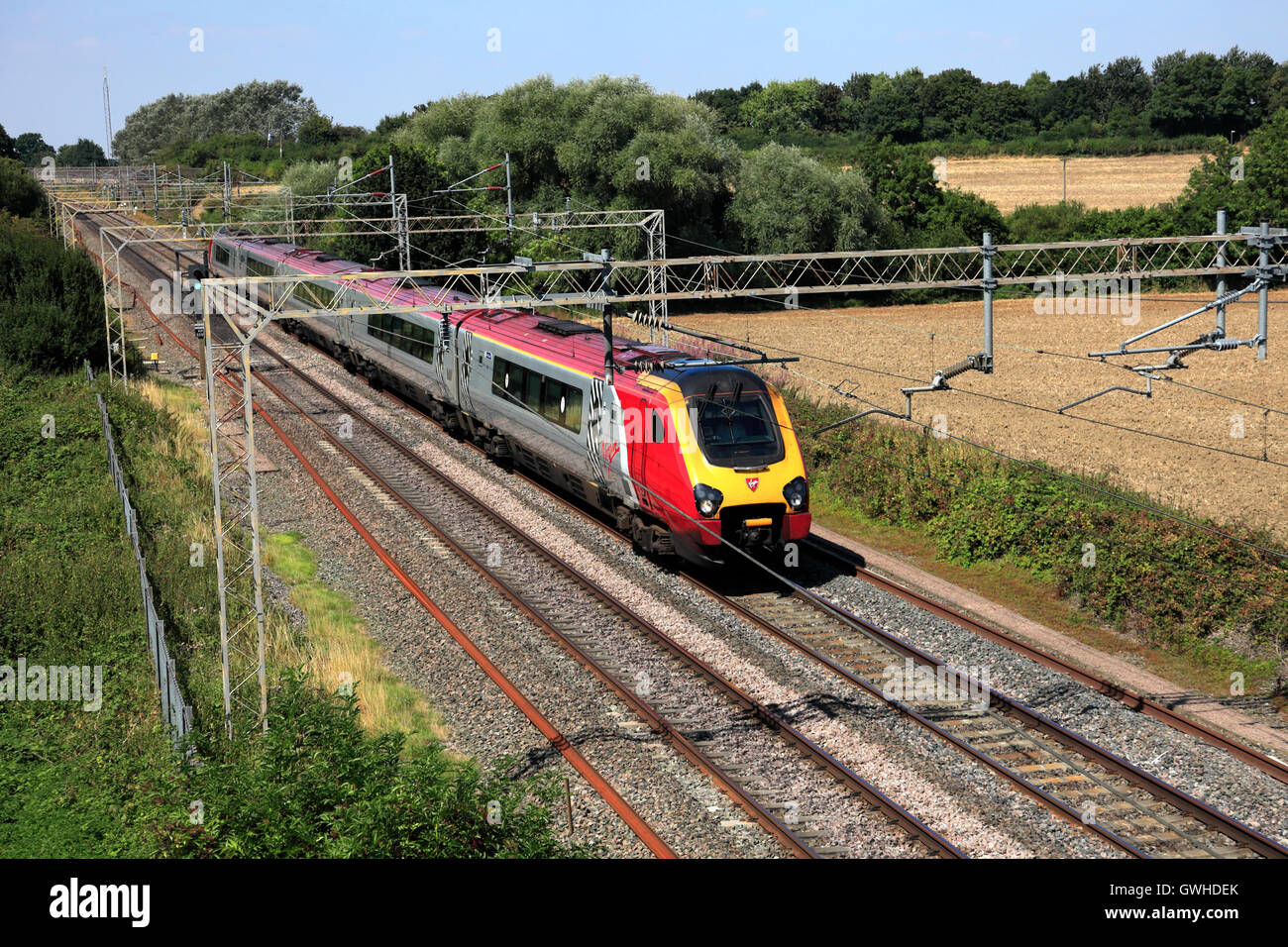Virgin trains hi-res stock photography and images - Alamy