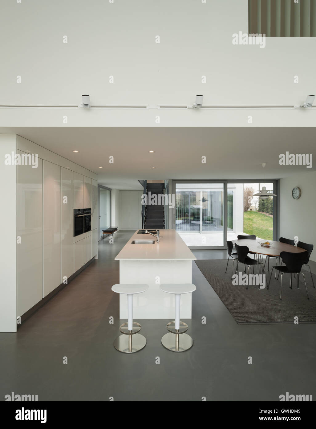 White kitchen kitchen island stools hi-res stock photography and images ...