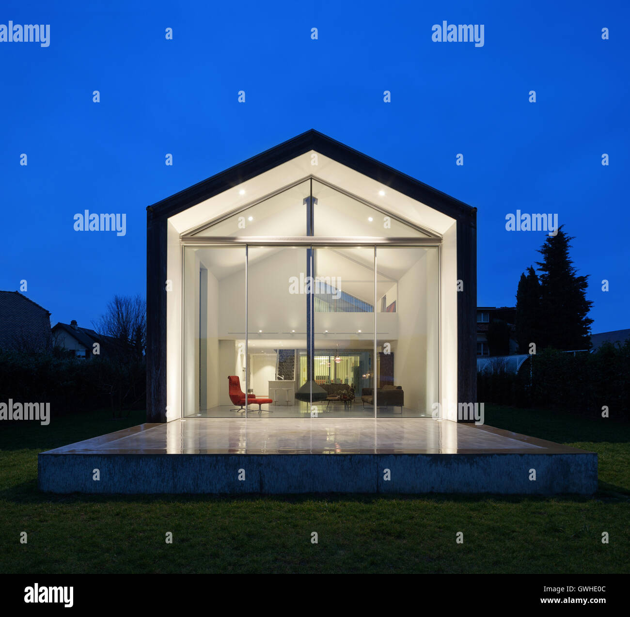 Building big living house from hi-res stock photography and images - Alamy