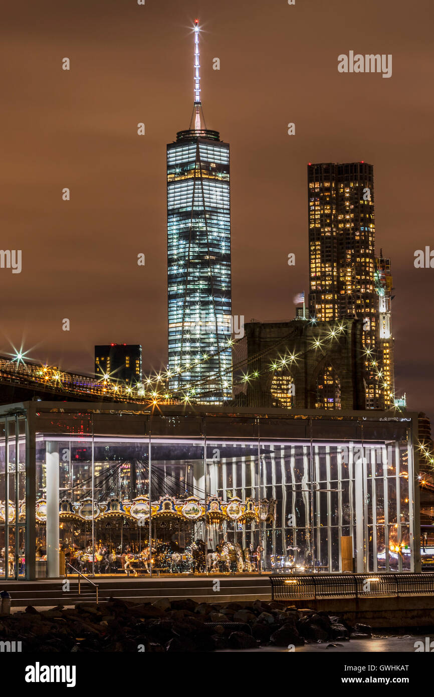 Bright lights of New York City at night Stock Photo - Alamy
