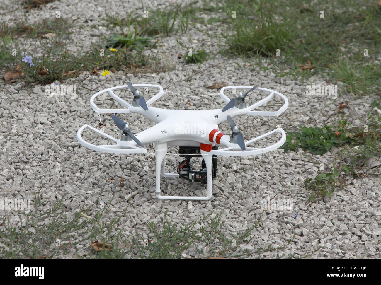 Small rotor craft hi-res stock photography and images - Alamy