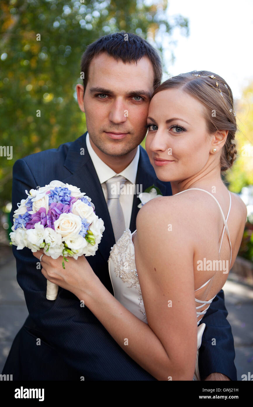 Russian wedding couple dance hi-res stock photography and images - Alamy