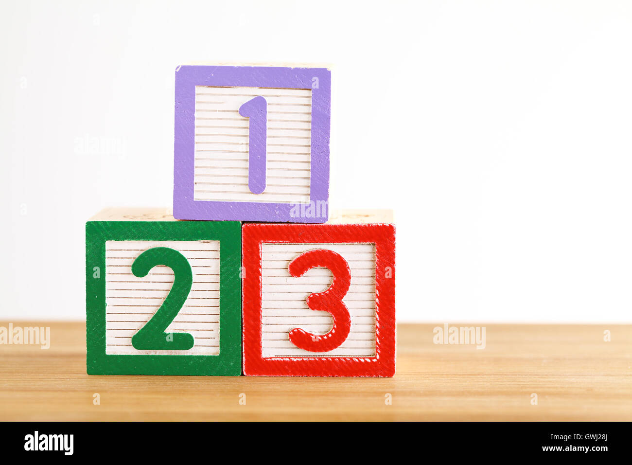 123 toy block Stock Photo - Alamy