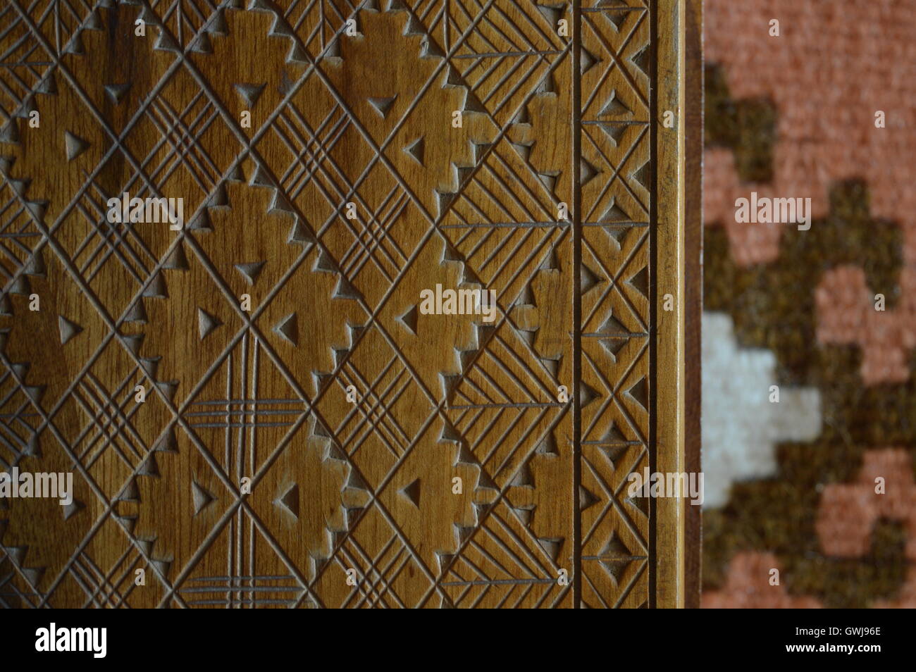 vintage wooden box filigree work Stock Photo - Alamy