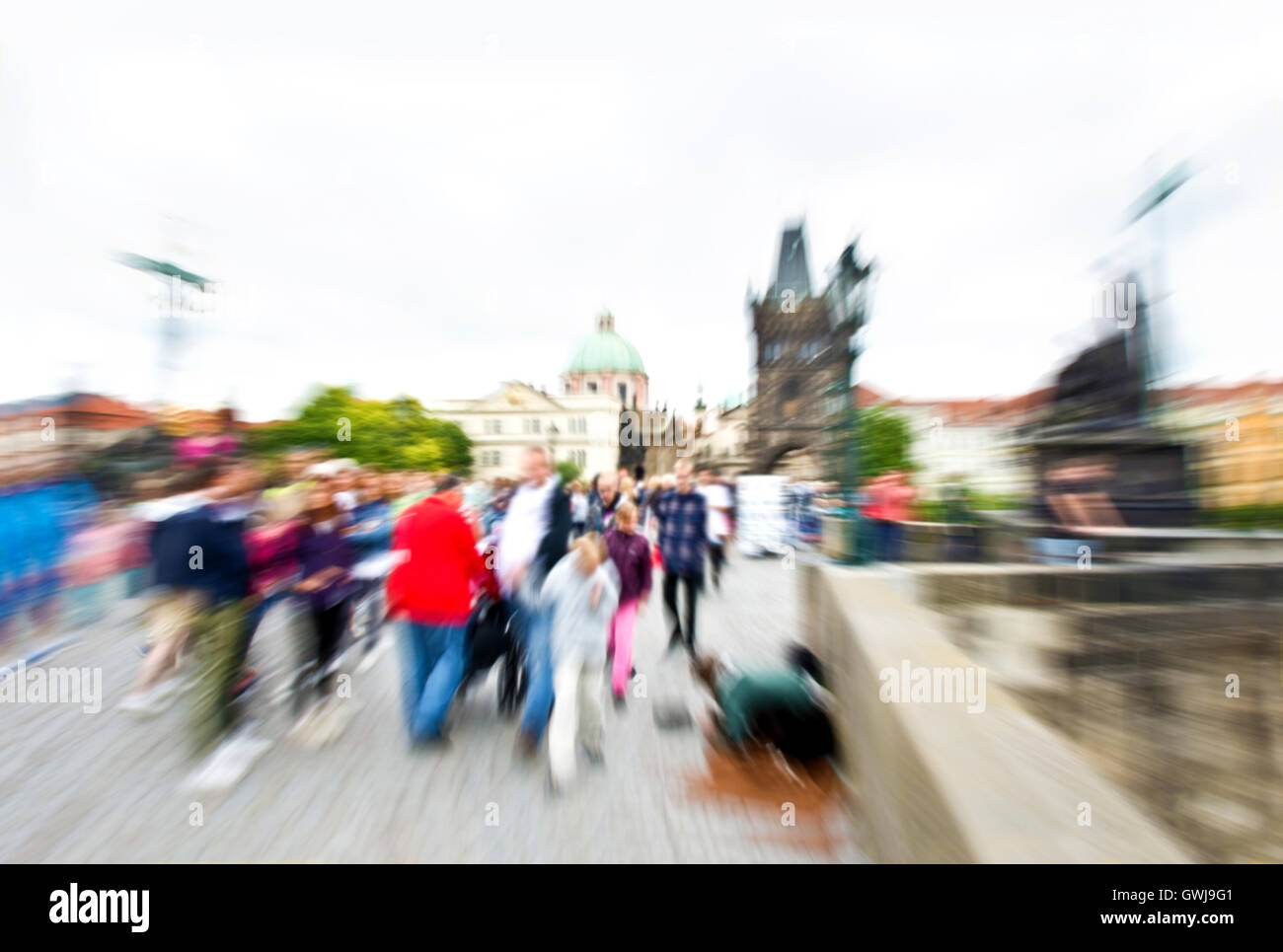 Crowd on charles bridge hi-res stock photography and images - Alamy