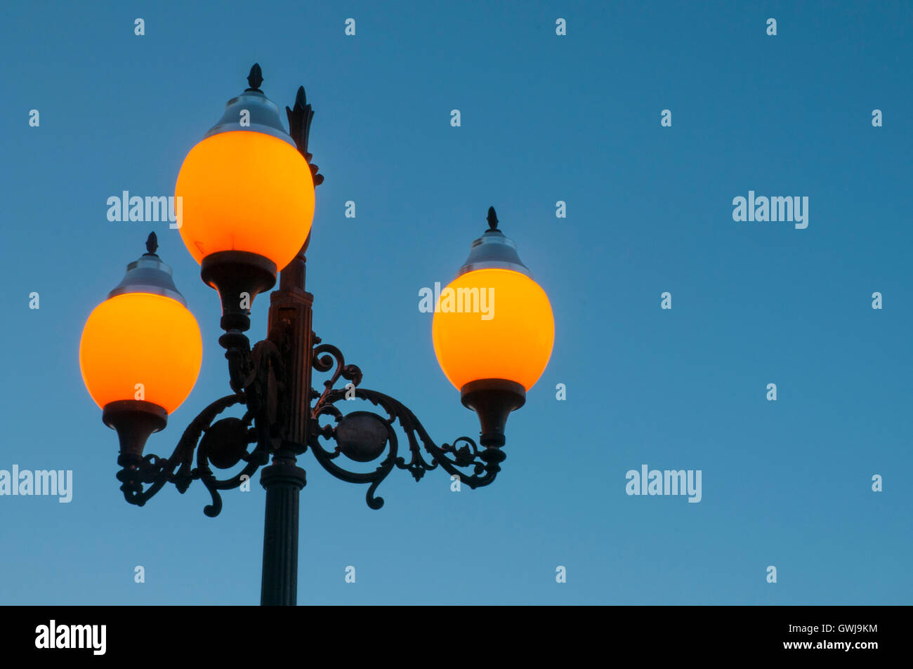Lit up street light Stock Photo - Alamy