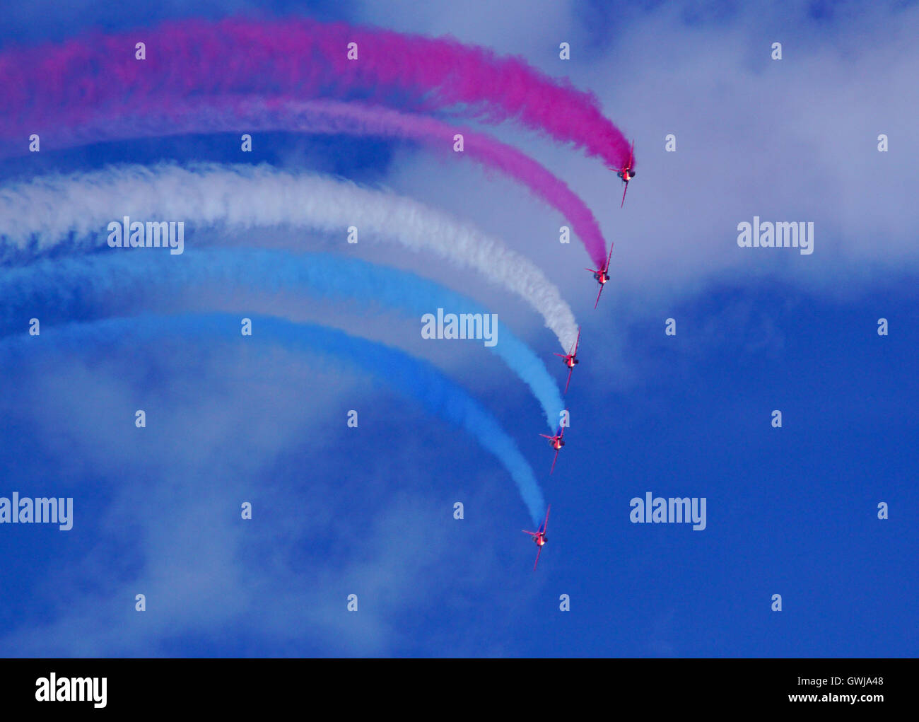 Red Arrows display Stock Photo - Alamy