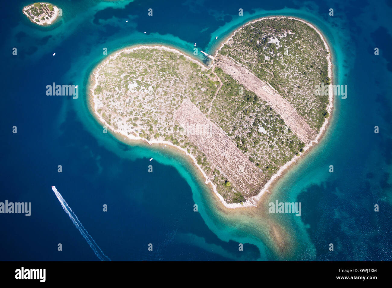 Aerial view of the heart shaped Galesnjak island on the Adriatic coast ...