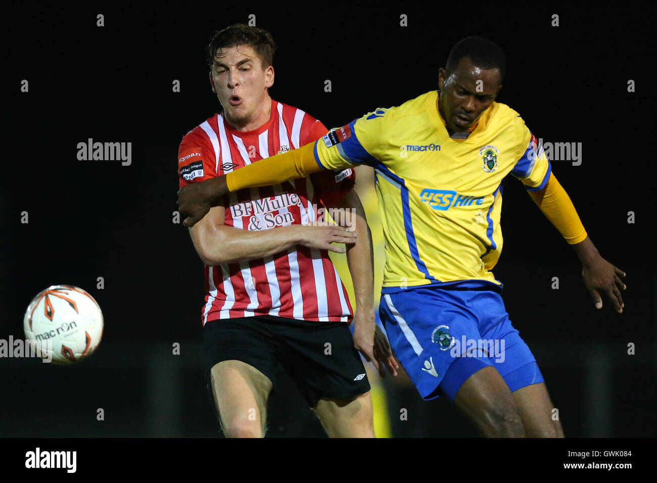 Dewayne Clarke of Haringey and Jed Chouman of Hornchurch during AFC ...