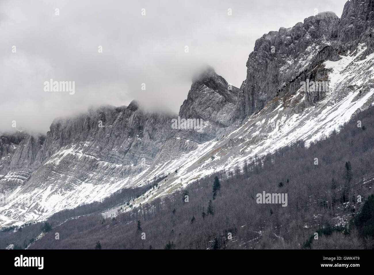 Alanos range, Nature Park of Valles Occidentales, Anso Valley, Huesca ...
