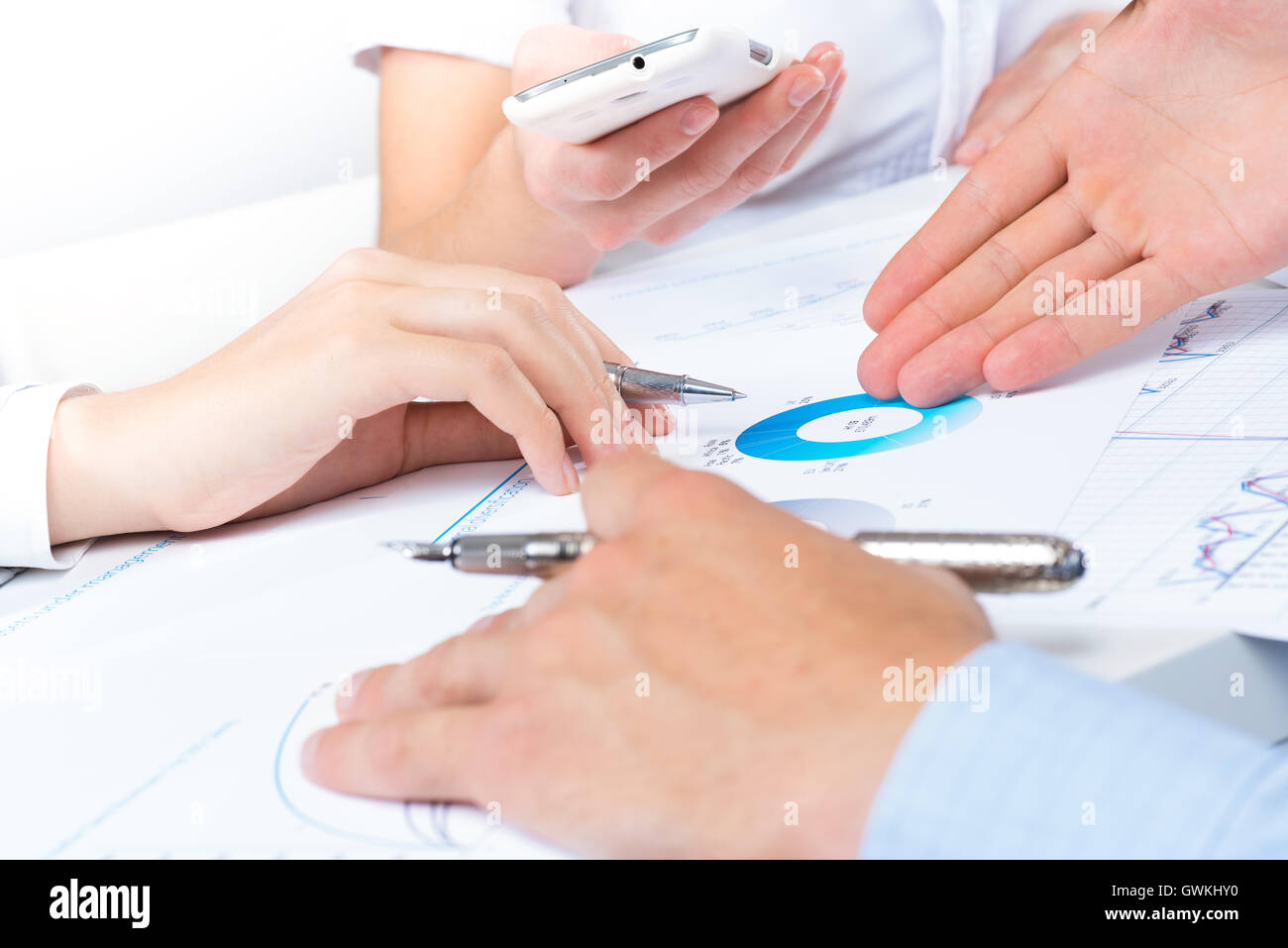 Business plan and document hi-res stock photography and images - Alamy